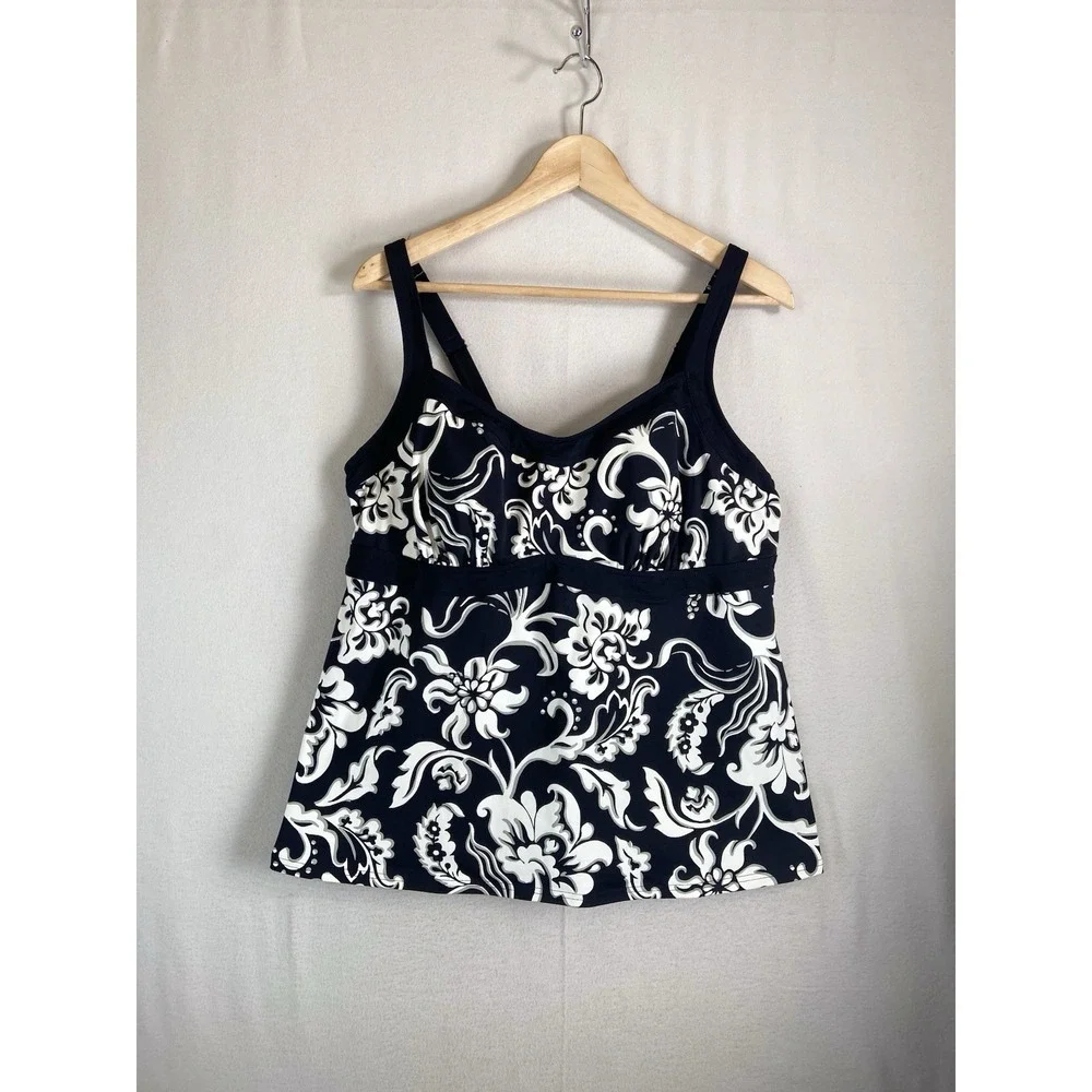 Lands' End | Tops | Lands End Womens 6w Tankini Swim Top Black White ...